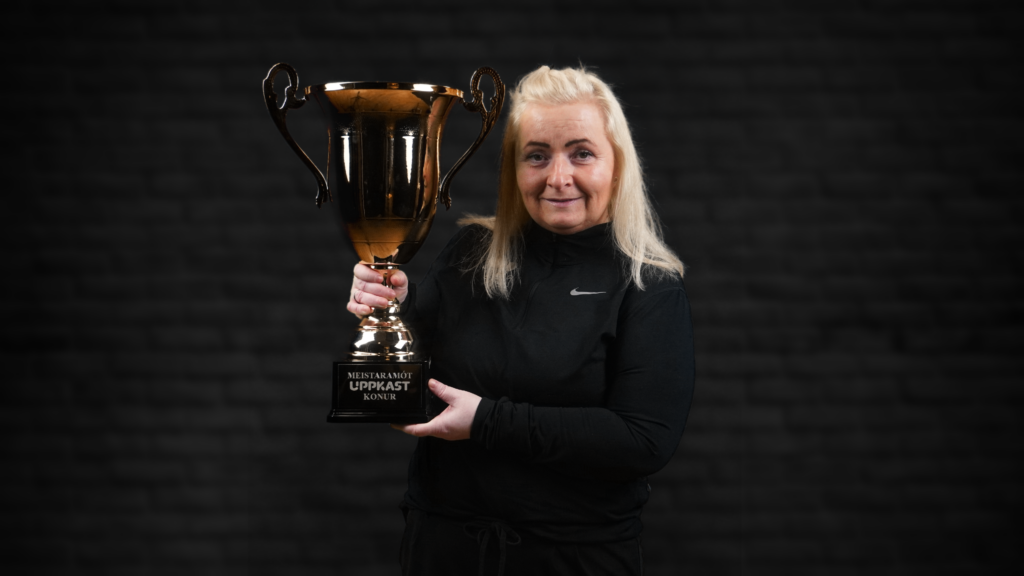 Matthías og Svanhvít sigruðu í Meistaramóti Uppkast - Ungmennafélag ...